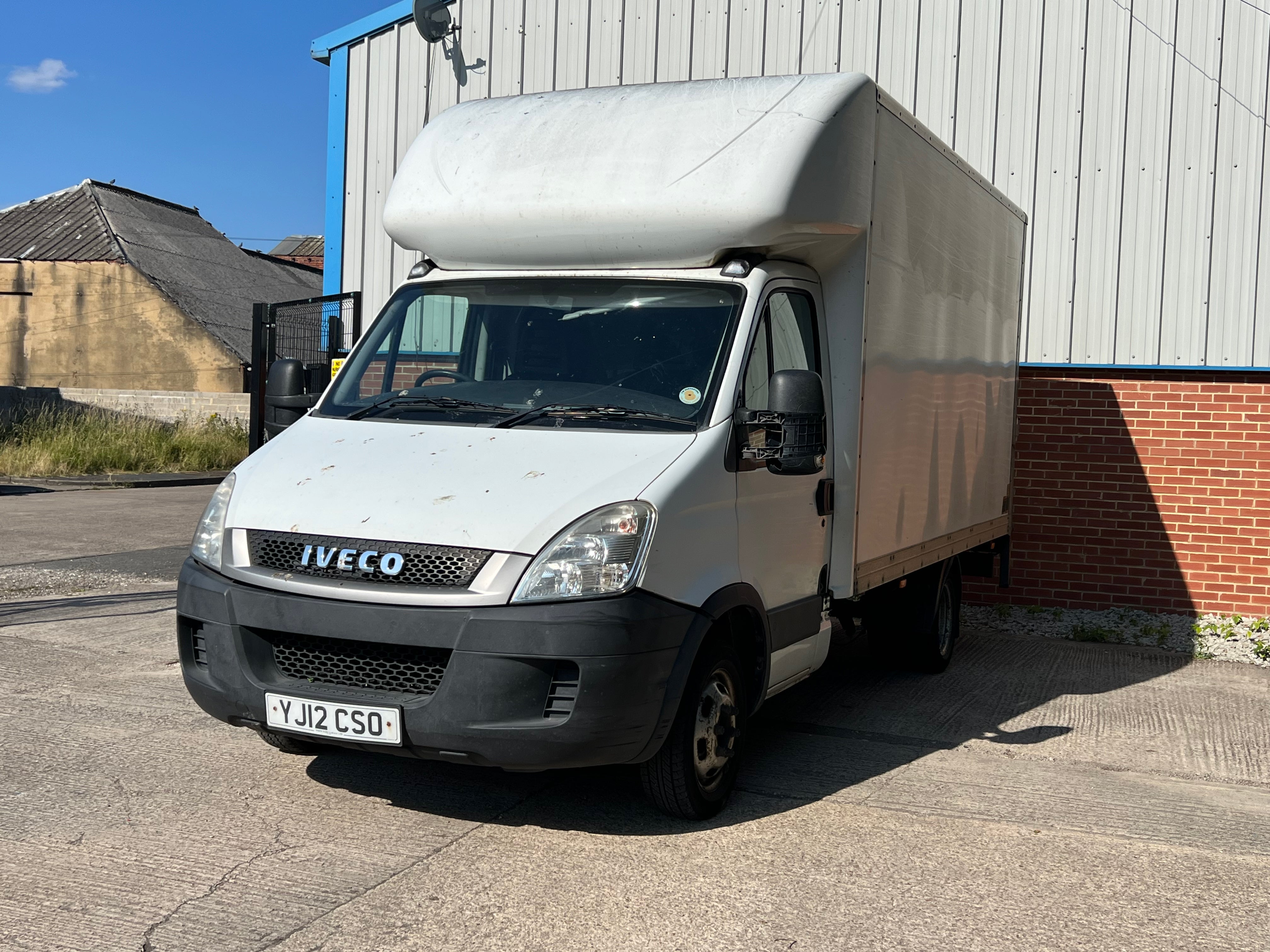 Iveco Luton LCV – My Store